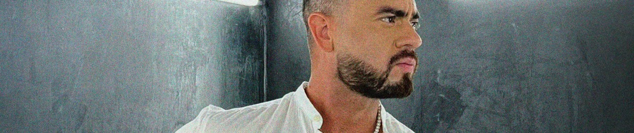 Stream Alberto Guzmán Official music | Listen to songs, albums ...