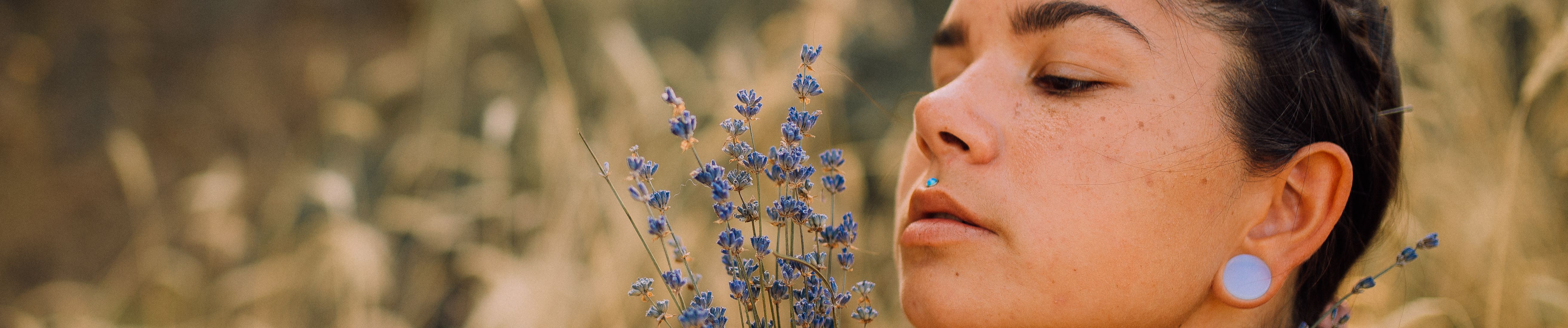 Adriana Hall's Instagram, Twitter & Facebook on IDCrawl