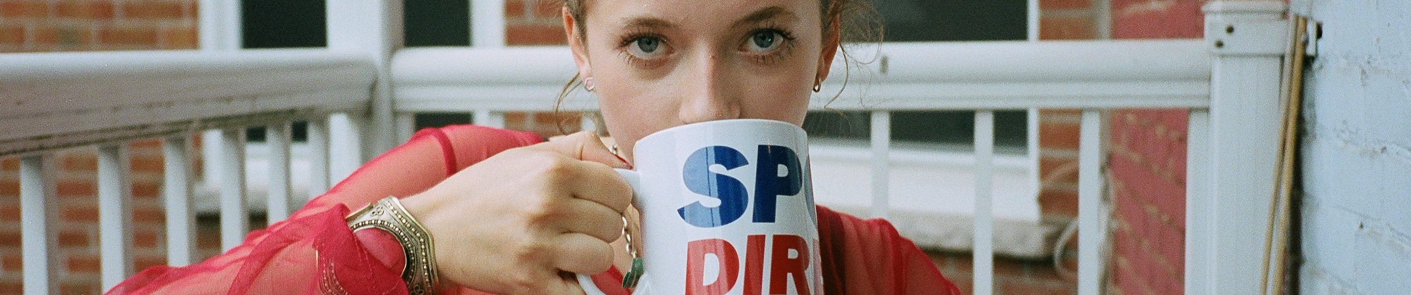 Mandy March's Instagram, Twitter & Facebook on IDCrawl