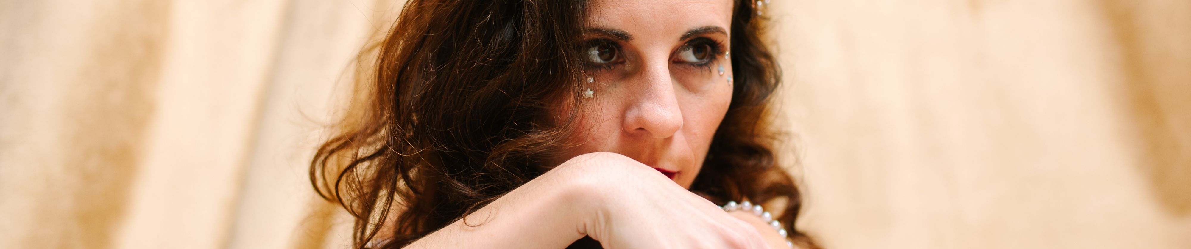 Dana Sparrow's Instagram, Twitter & Facebook on IDCrawl