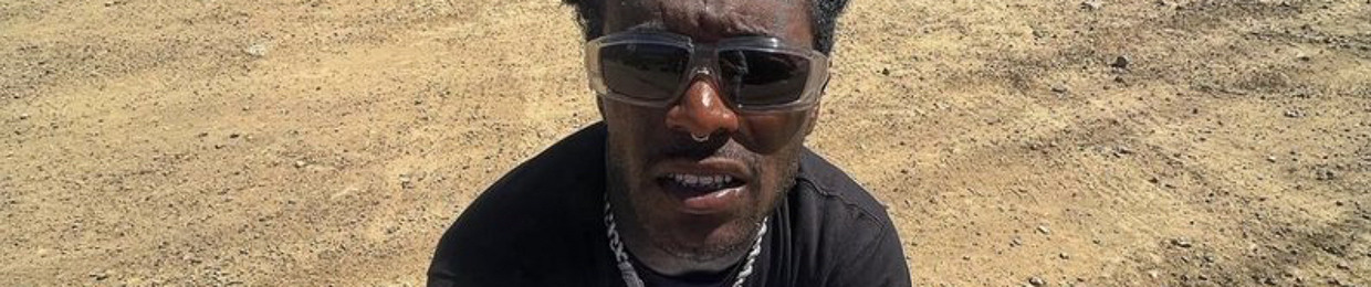 Zumbido Nick Bassett